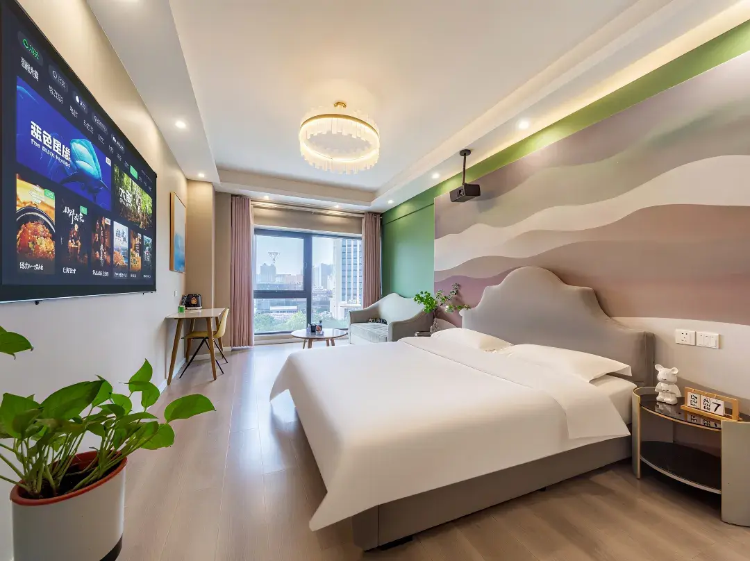 Manlu Ins Design Hotel - Xinxiang