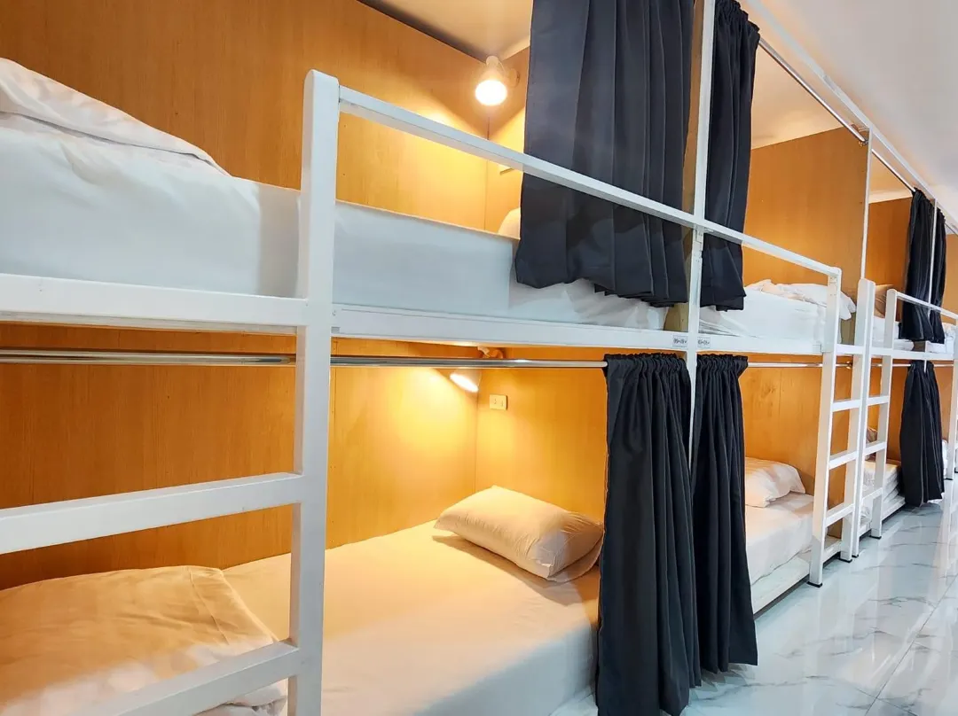 Airhub Hostel Phuket Airport - Phuket