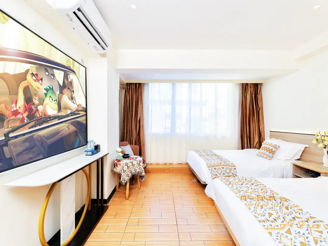 Mingyuexin Hotel - Haikou