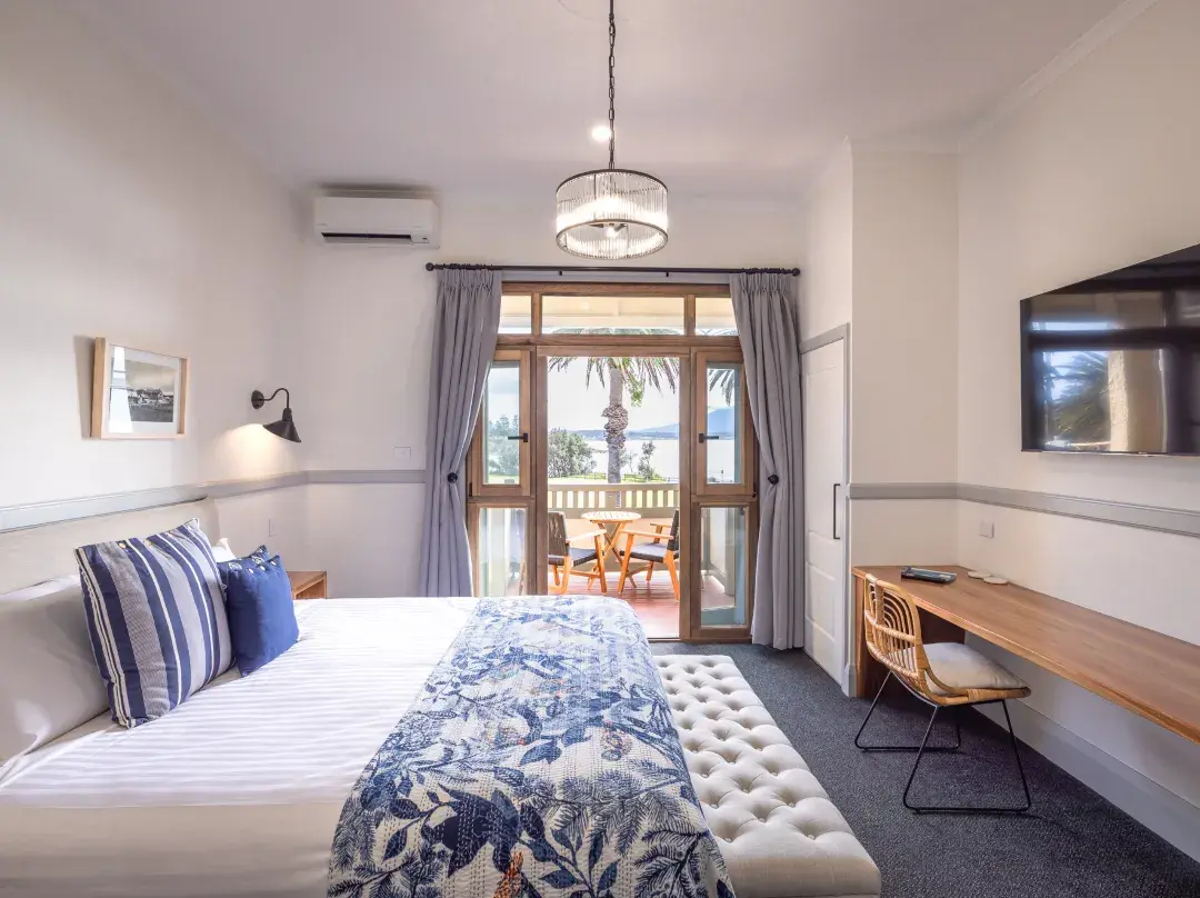 Bermagui Beach Hotel - New South Wales