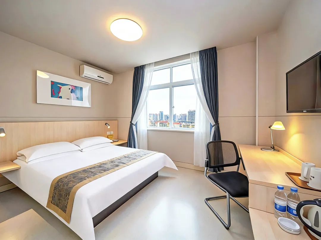 Tongling Yiyang Yinhu Hotel - Tongling