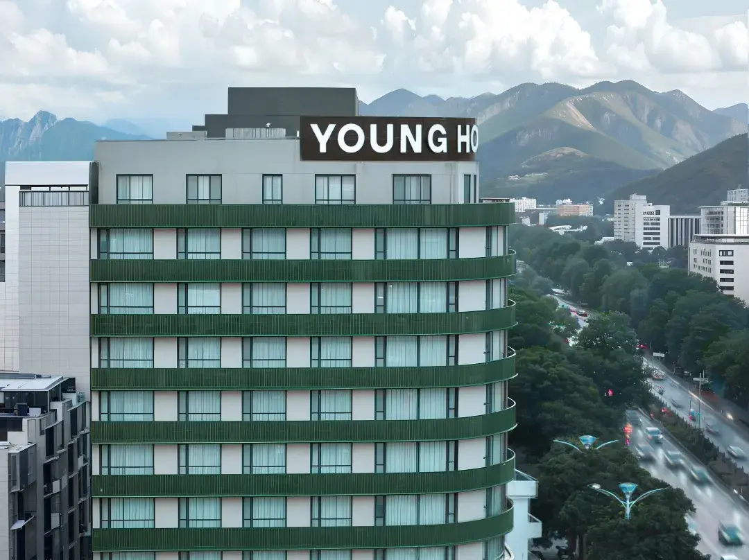 Young Hotel - Guilin
