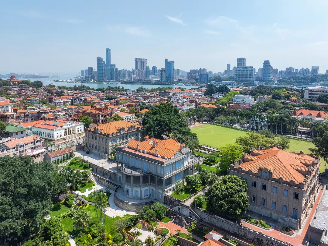 Huangjia Garden Binhai Hotel - Xiamen
