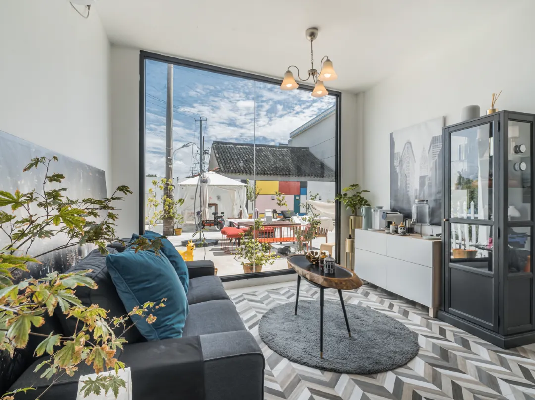 Rainbow House - Shanghai