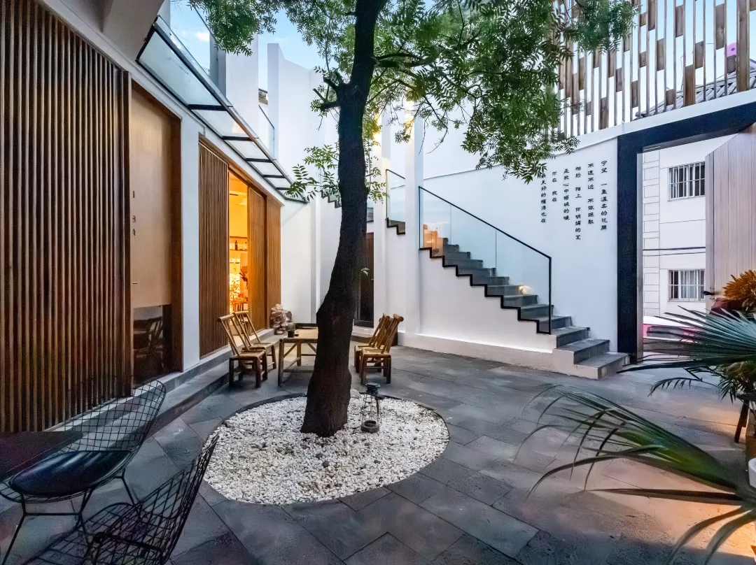 Dali Ancient City Shen Cang Designer Minsu - Dali