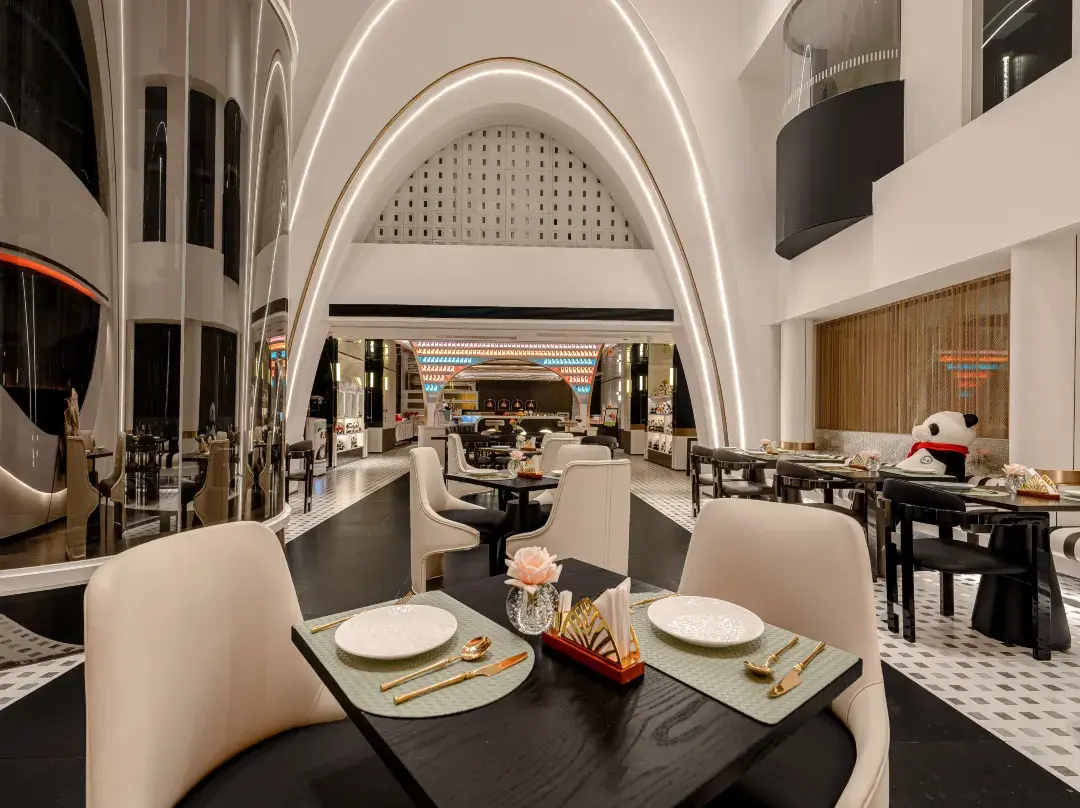 Crescent Moon Hotel - Chengdu