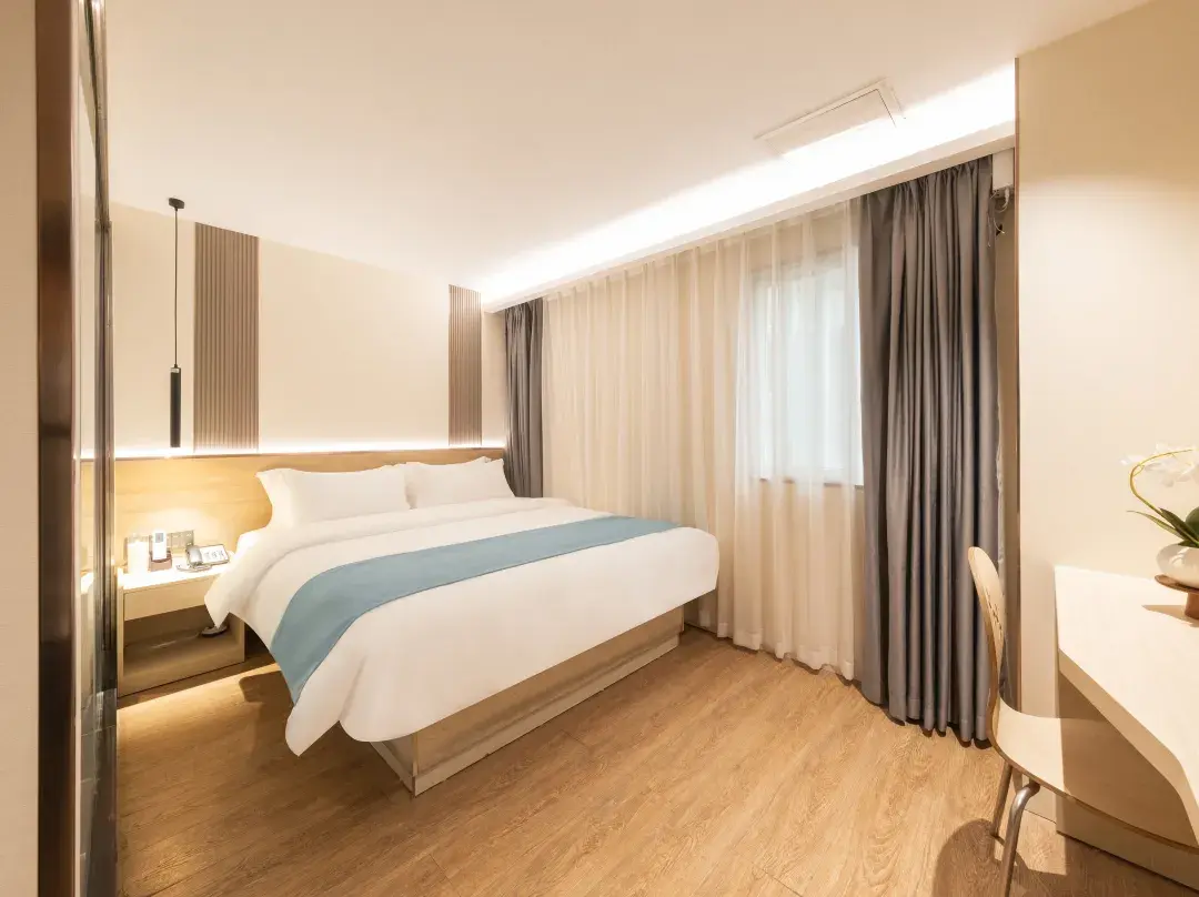 V8 Hotel - Guangzhou