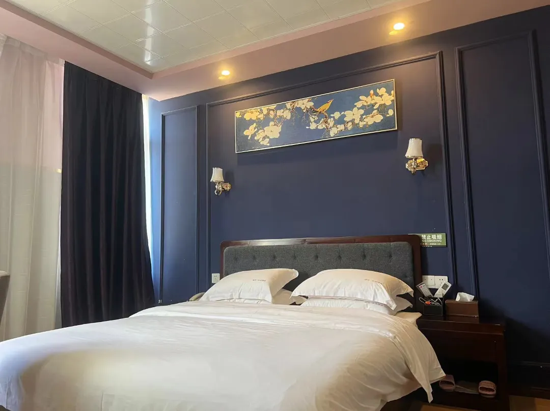 Boyue Peninsula Hotel - Pingxiang
