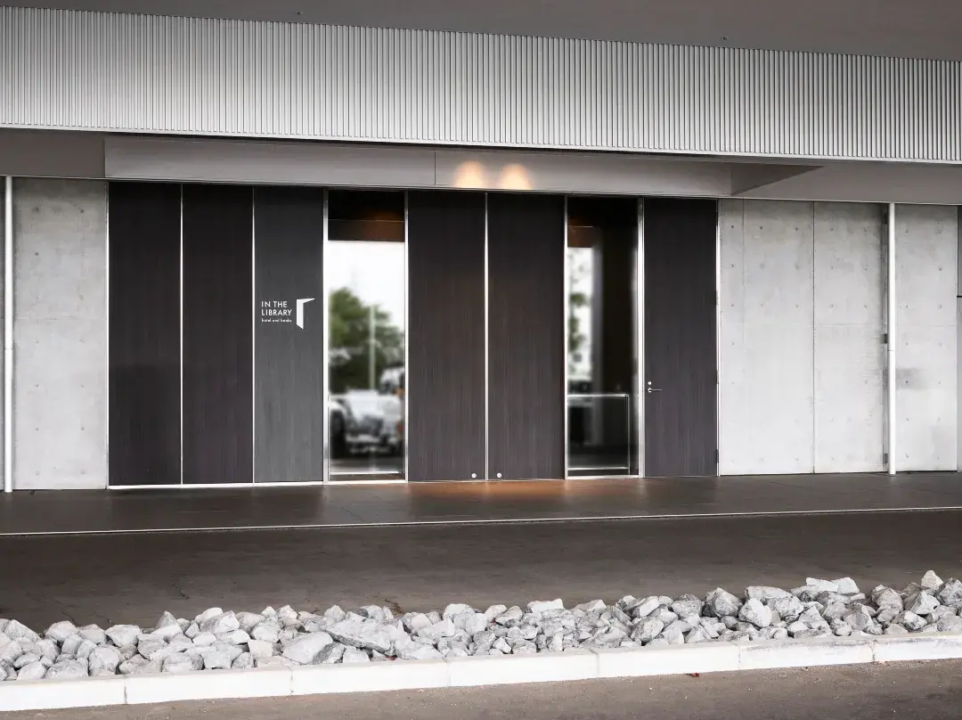 In The Library Hotel And Books Tokorozawa - Tokorozawa