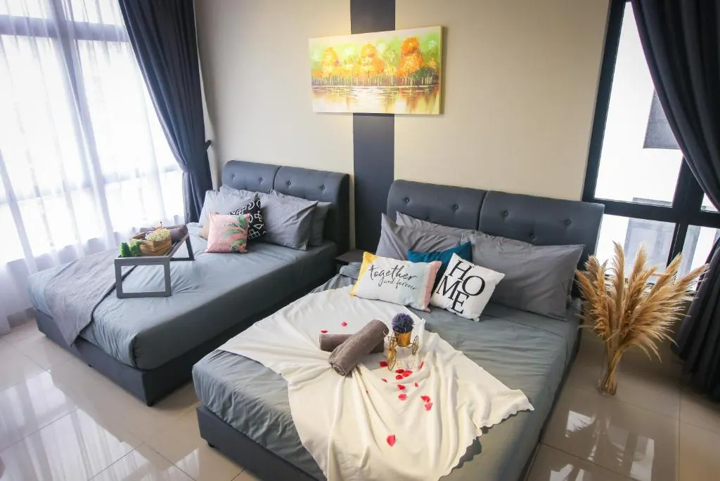 Twin Tower Residence By The One - 5m Walk To Ciq - Johor Bahru