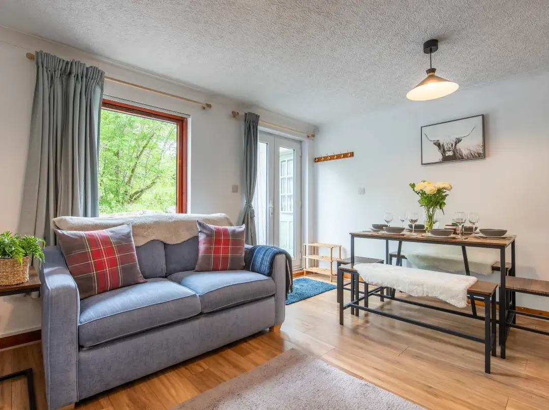 Stylish Garden Flat Near Loch Ness - Drumnadrochit