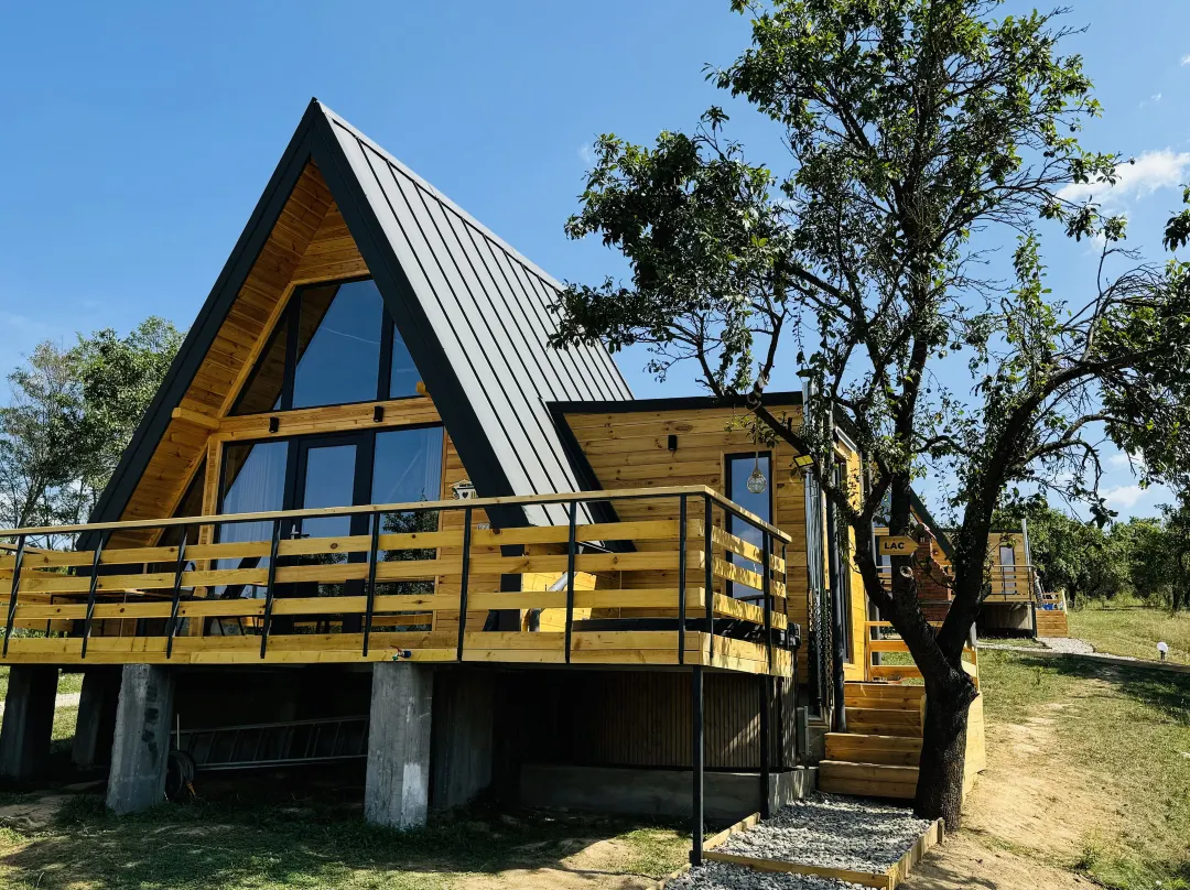 Chiang Mai A-frame Cabin | Hot Tub Escape - Transilvania