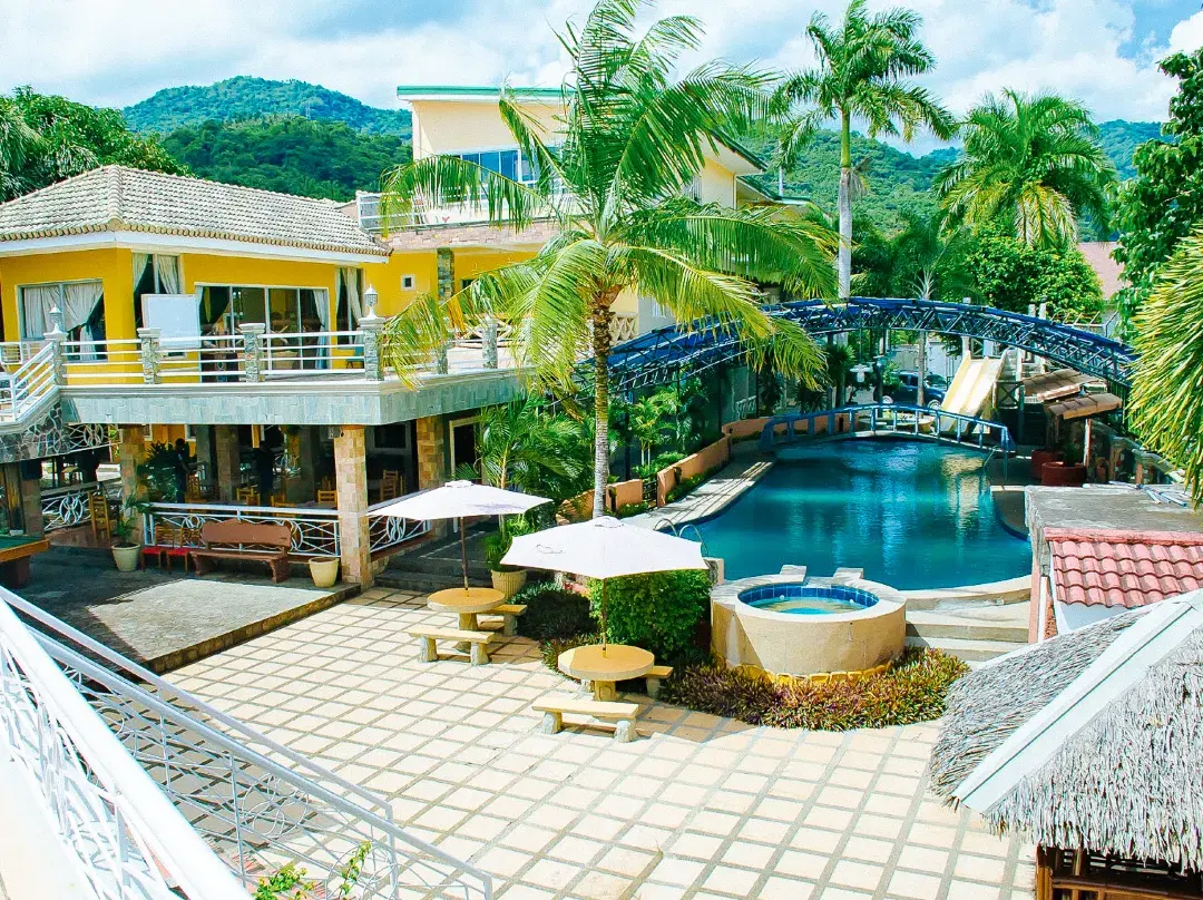 Reddoorz Premium @ Villa Kristalene Resort - Tagaytay