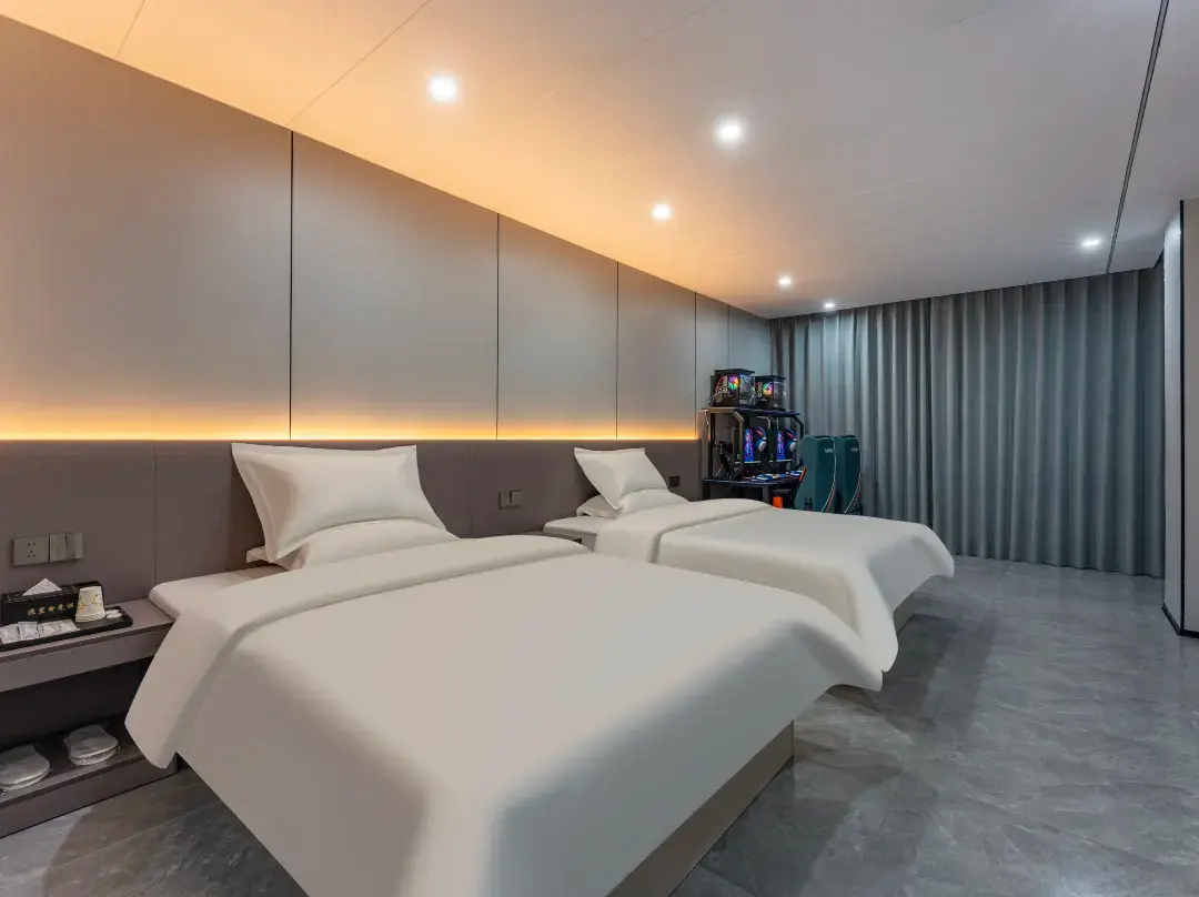 Langsha Esports Hotel - Liuzhou