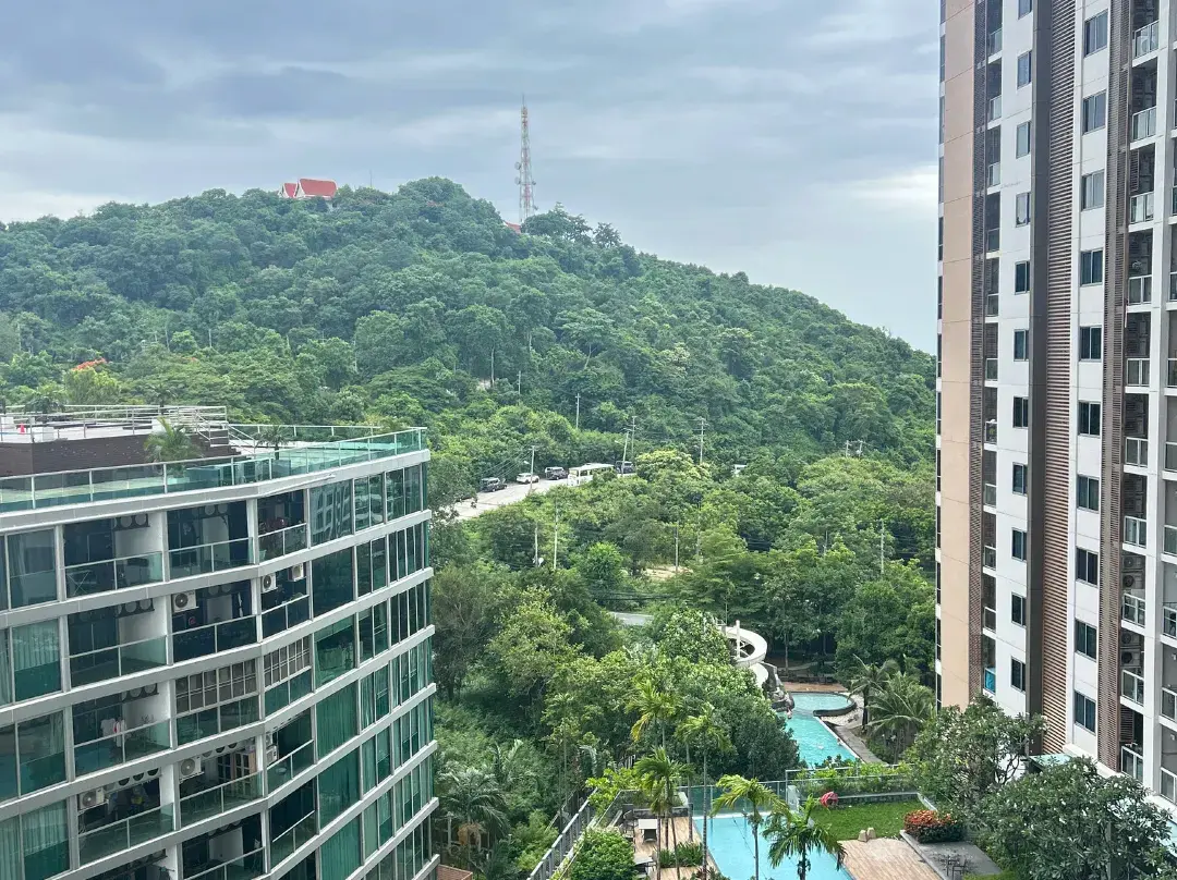 Unixx Seaview Resort - Jomtien