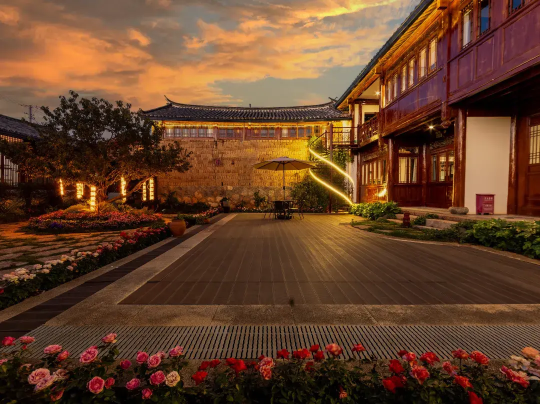 Youlan Mountain Garden · Natural Aesthetics · Naxi Garden Designer Holiday Courtyard - 麗江市