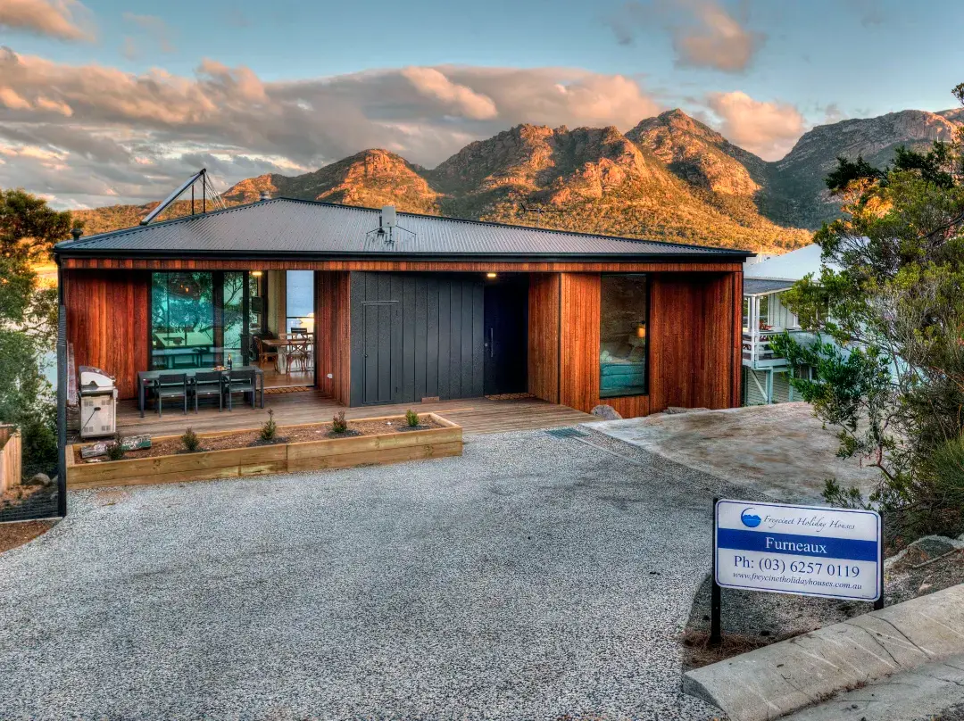 Furneaux - Coles Bay