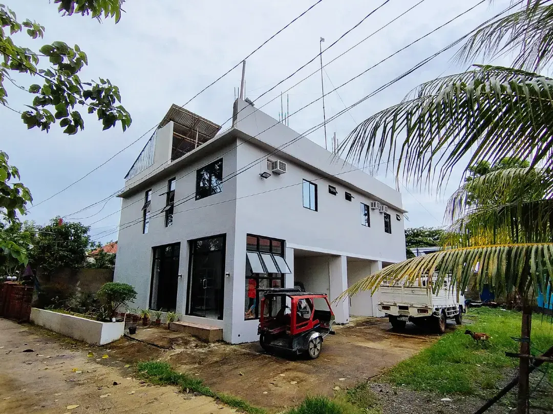 Reddoorz @ Elton Guesthouse - Kalibo