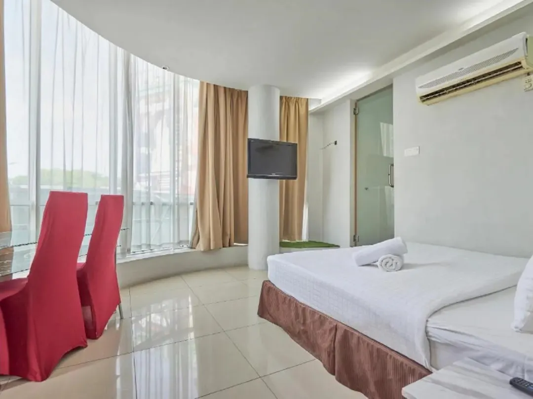 Swing & Pillows - Kota Damansara - Selangor