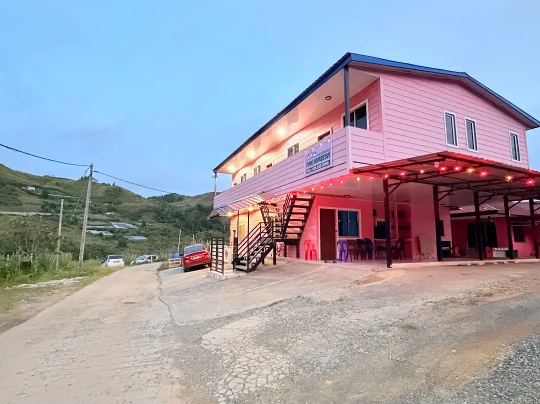 Kundasang Pink Homestay - Kundasang