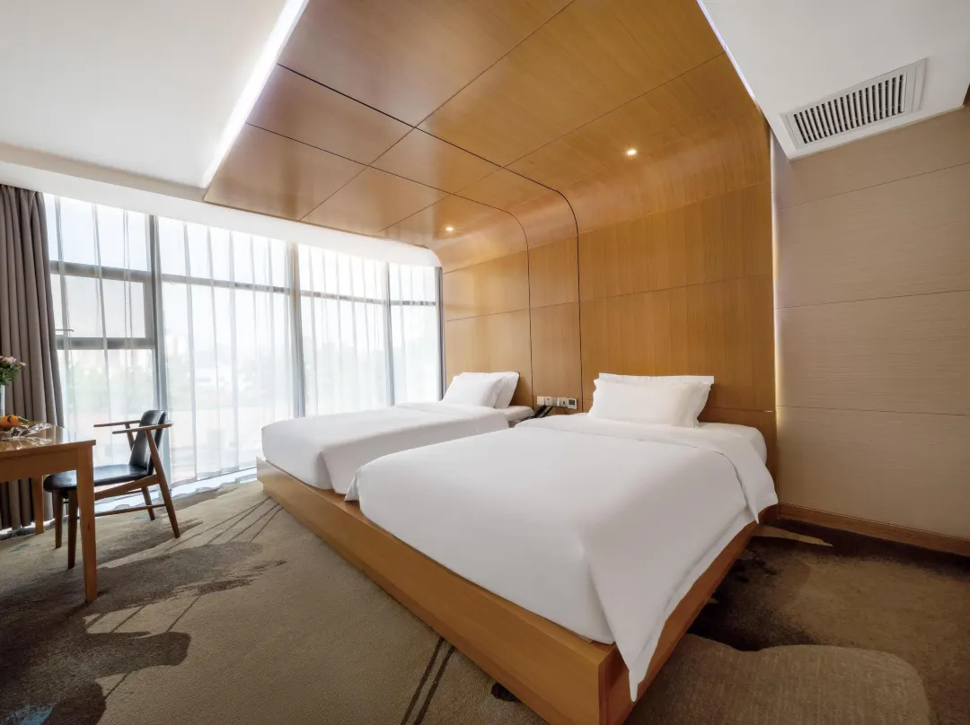 Chenlong 168 Hotel - Huaihua