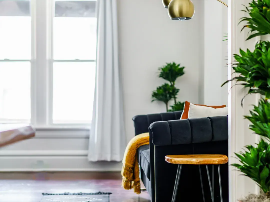 Prime Location - Over 4,500 Reviews - Parking - Grove City, OH