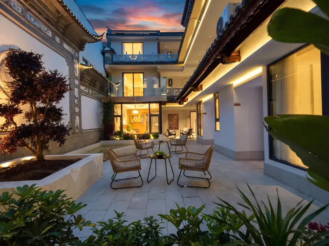 Xuanfu Courtyard · Villa Garden Resort - Dali