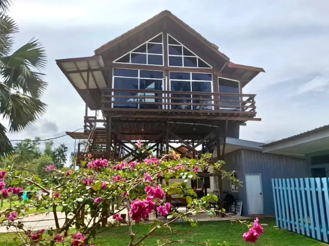 Papar Beachfront View - Papar