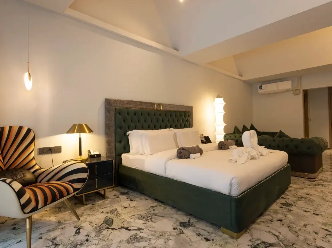 Yusu Hotel - Kata Beach