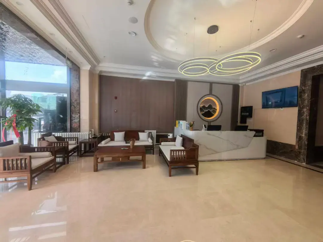 Huaju Hotel - Hohhot