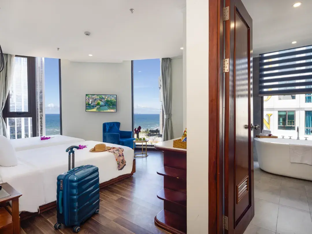 Menora Premium Da Nang - Sea Corner Boutique - Da Nang