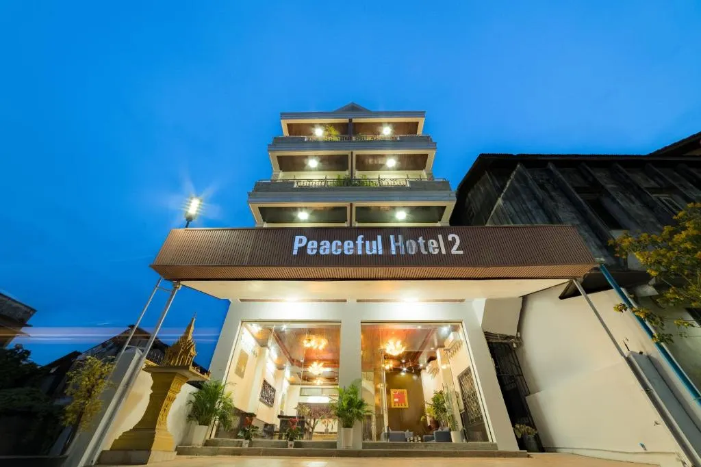 Peaceful 2 Hotel - Vientiane