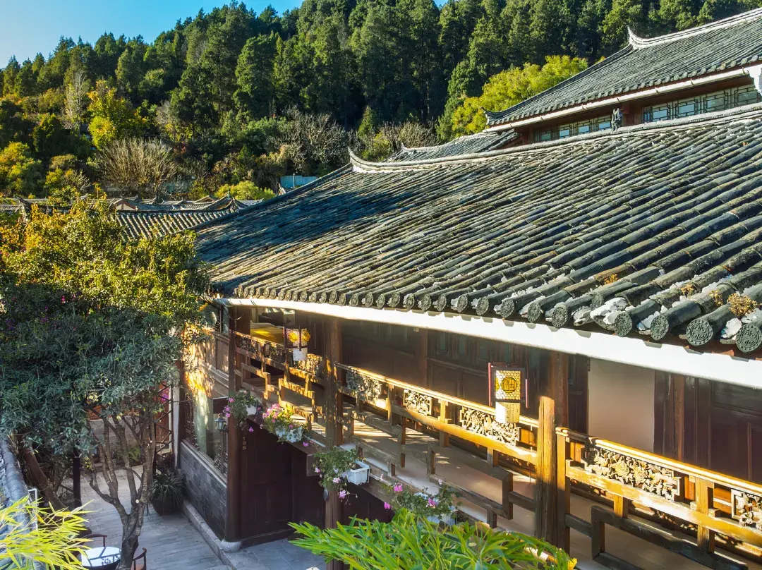 Qiyue Linyin Bieyuan - Lijiang