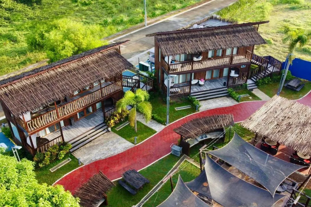 Costa Azalea Crusoe Cabins - Island Garden City of Samal