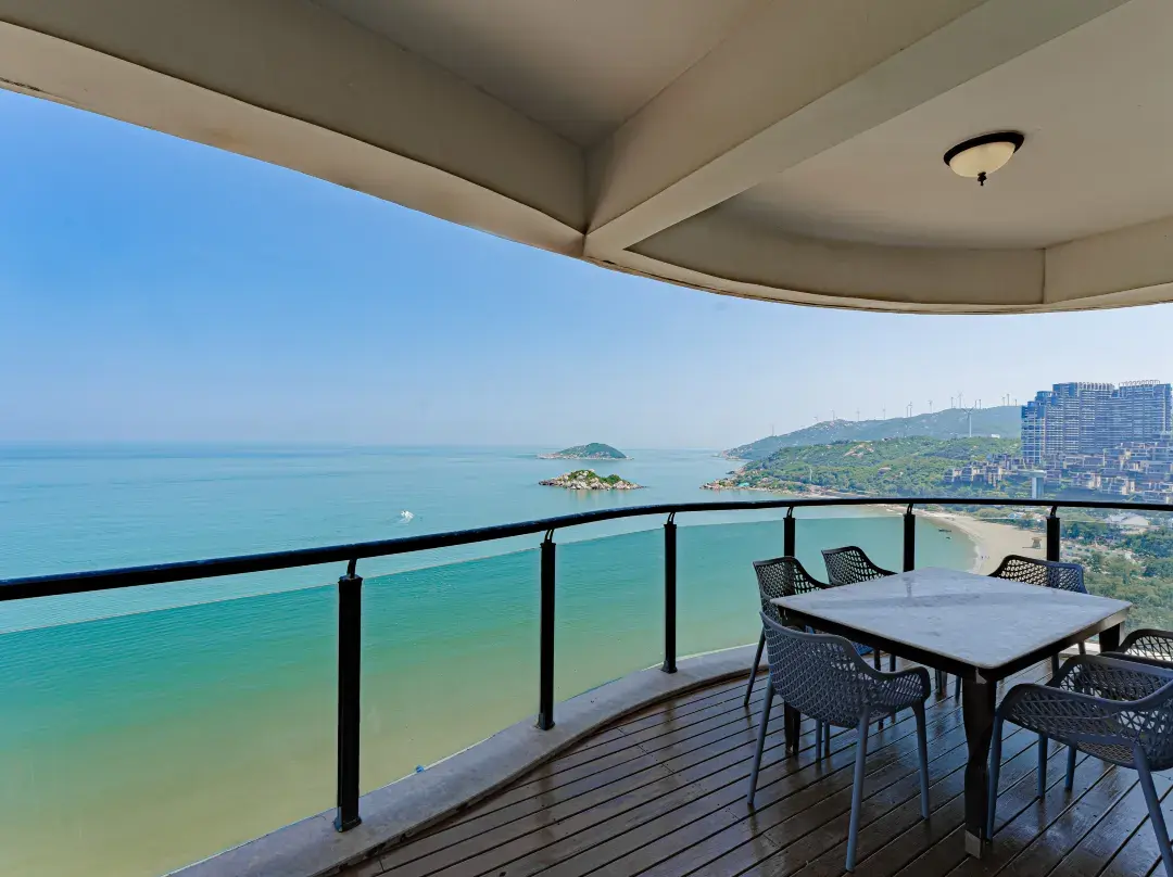 Gold Coast Left Bank Hotel - Kaohsiung City