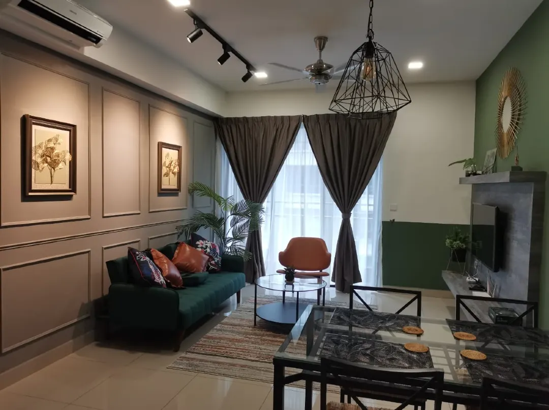 Hijau Geniehome 2br1studio Free 99mbps Wifi And Carpark At Utropolis Shah Alam - Petaling Jaya