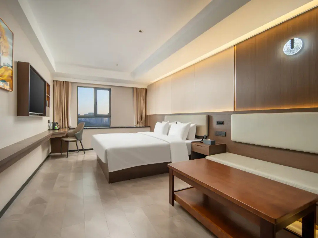 Wuhan Jiaduo Holiday Hotel ) - Wuhan