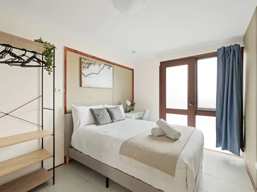 Private Rooms – Quiet Street, Close To Shops & Transport - Sydney