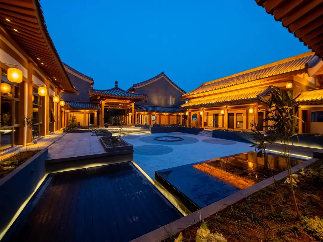 Longmenshouyanhotels - Luoyang