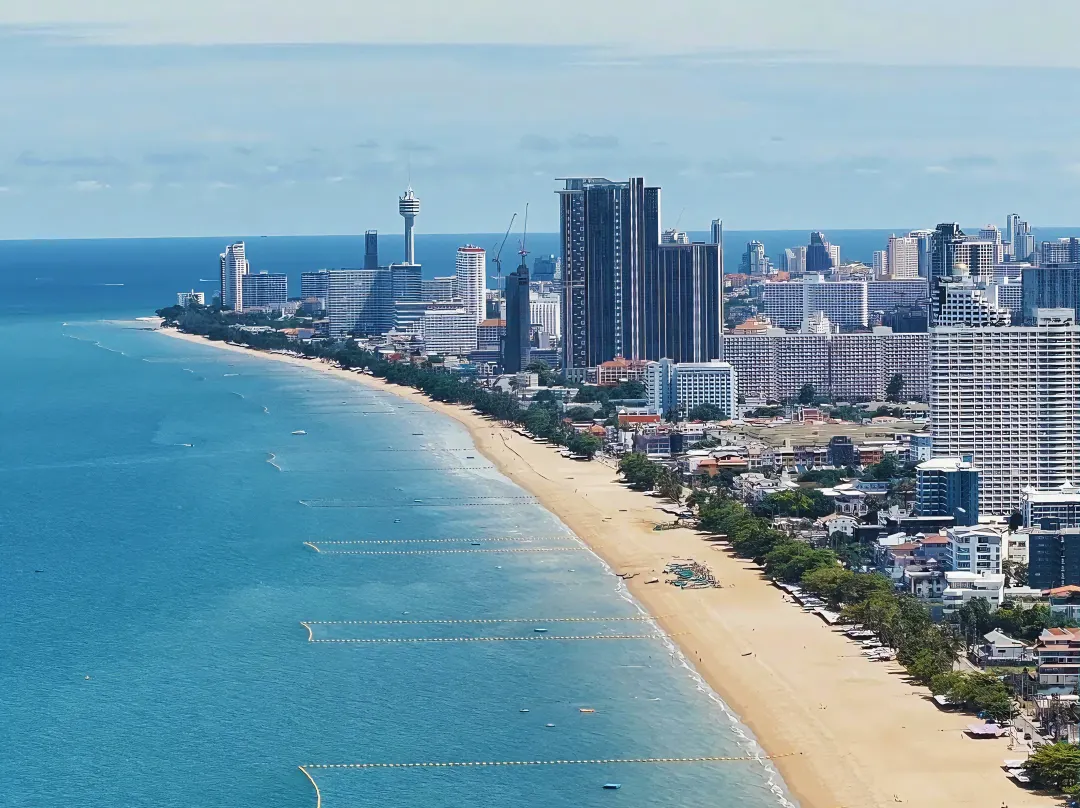 Z8 Beach Hotel - Jomtien