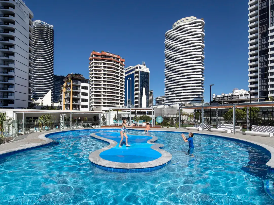 Ultiqa Beach Haven On Broadbeach - Gold Coast
