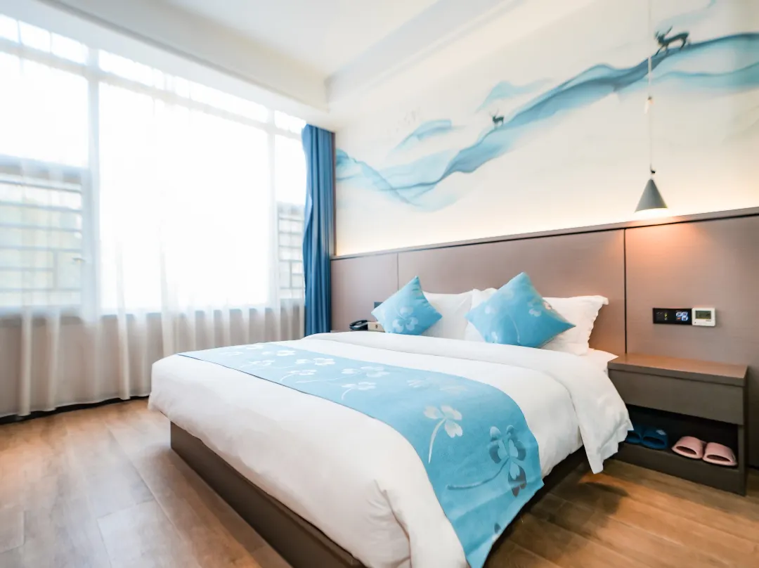 Tongren Junle Hotel - Tongren
