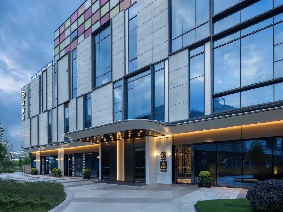 Blossom Manor Shanghai Senlan · Green Lane Hotel - Shanghai