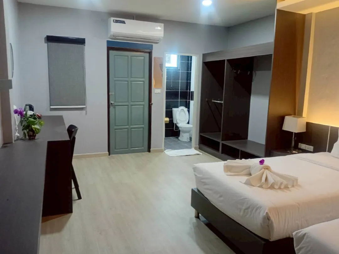 Jirapa Modern Resort - Rayong