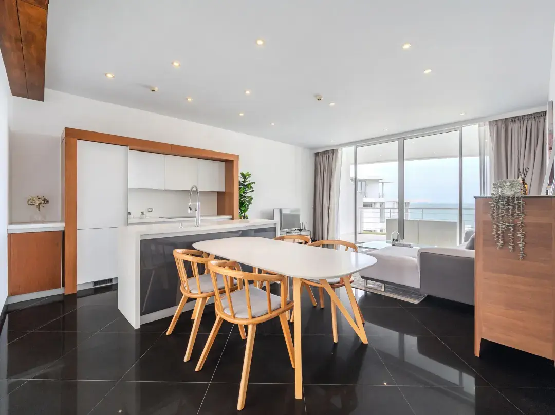 Gorgeous Sunset Ocean View 2 Bedrooms - G42/43 - Pattaya City