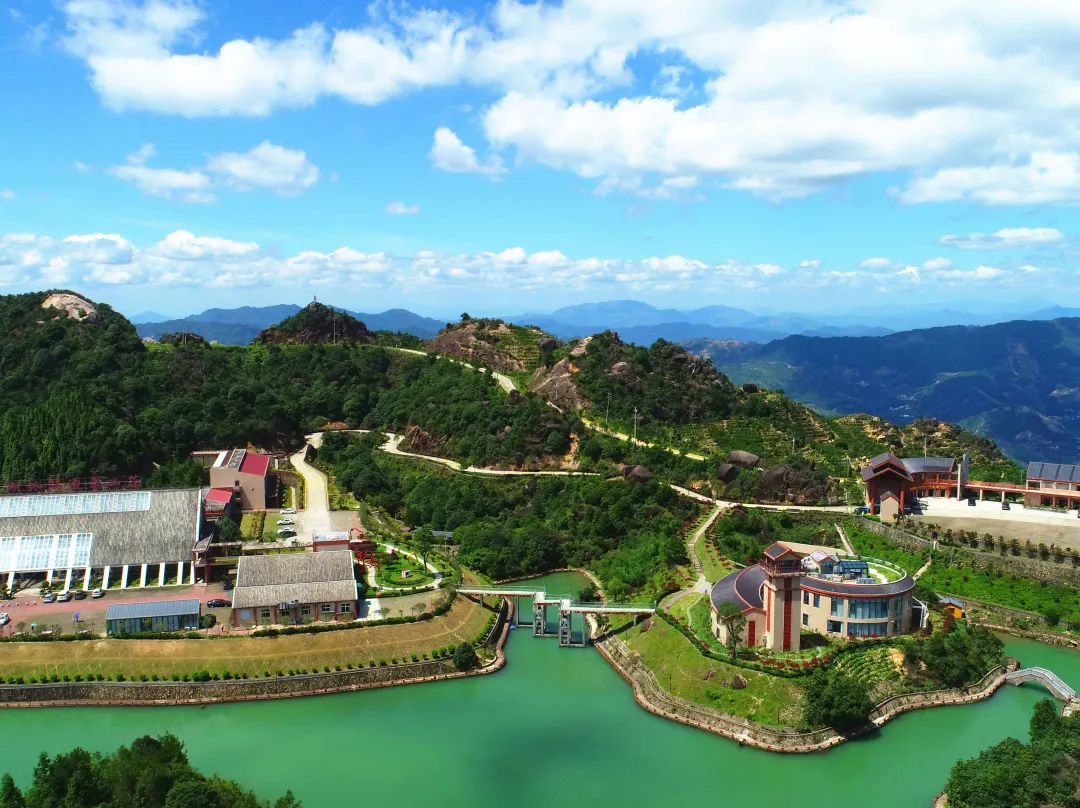 Naixing Shihu Leisure Mountain Resort - Taiwan