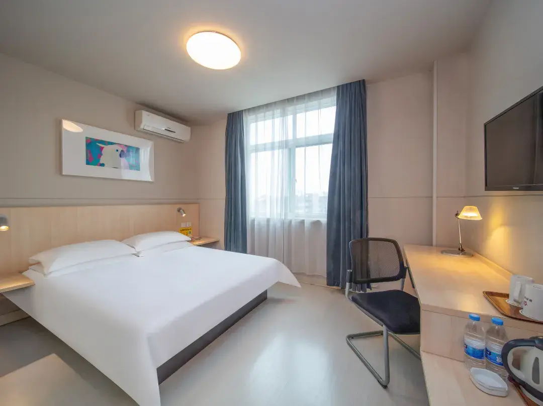 Tongling Yiyang Yinhu Hotel - Tongling