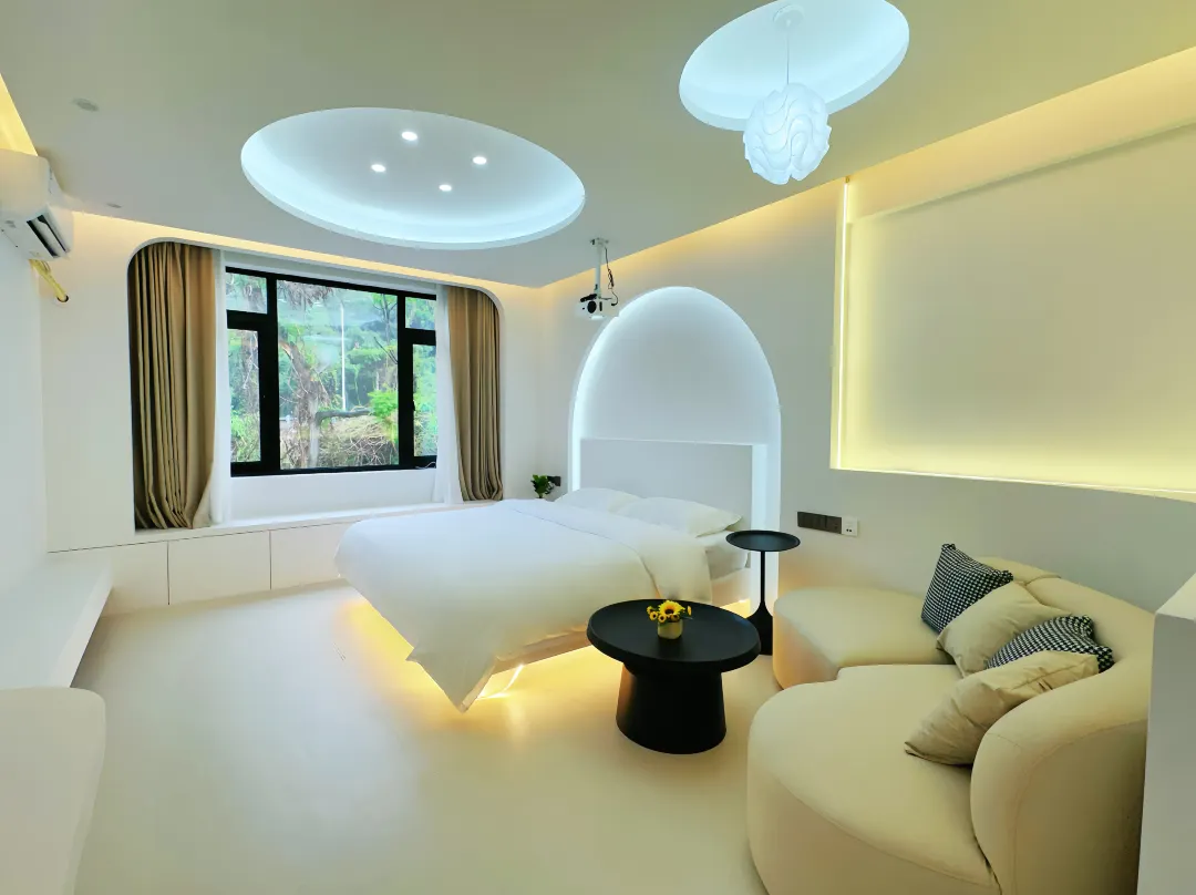 Sanya Laimeilanting Hotel - Sanya