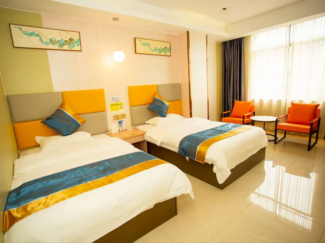 Pincheng Hotel - Móng Cái