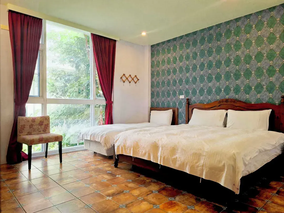 City Amalfi Hostel - 화롄시